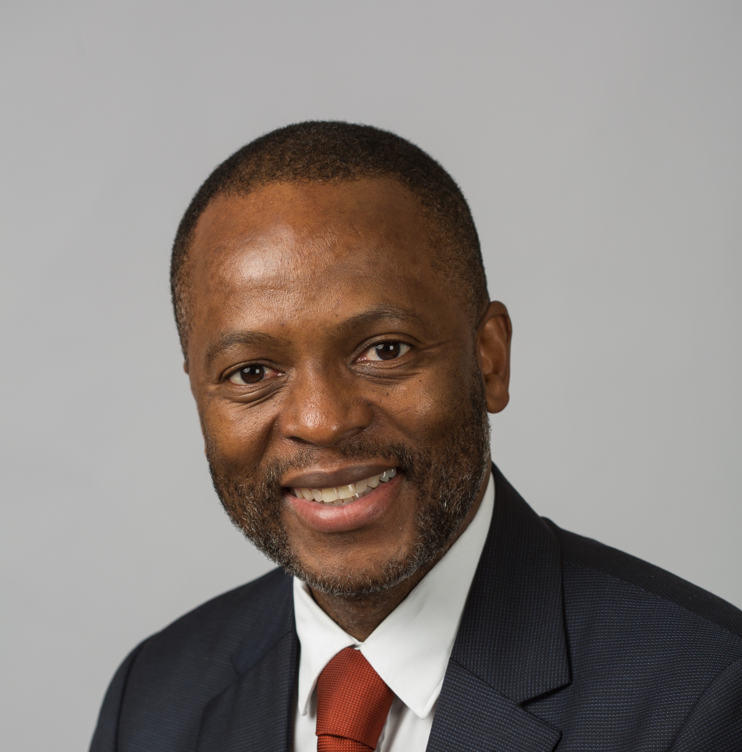 Ususe igidigidi kuvela ukuthi uthenge iqembu lePSL AmaZulu. UMnu ...