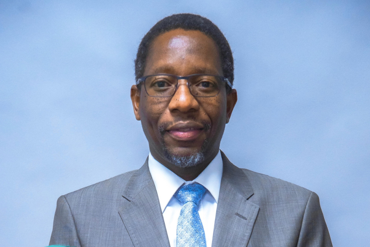 Ngabe asikho kulesi simo ukube uhulumeni ubushesha ukulungisa okonakele ...